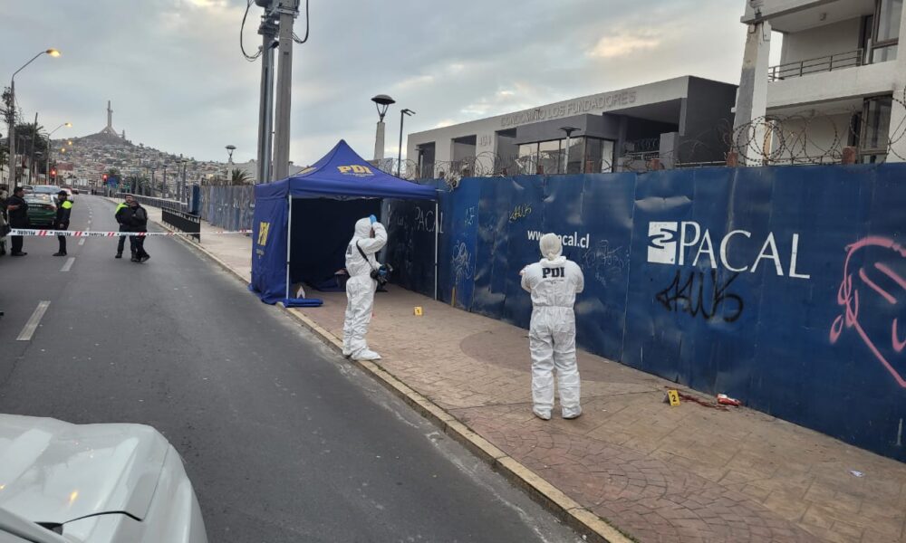 PDI investiga nuevo homicidio de NN masculino en la calle Juan Antonio ...